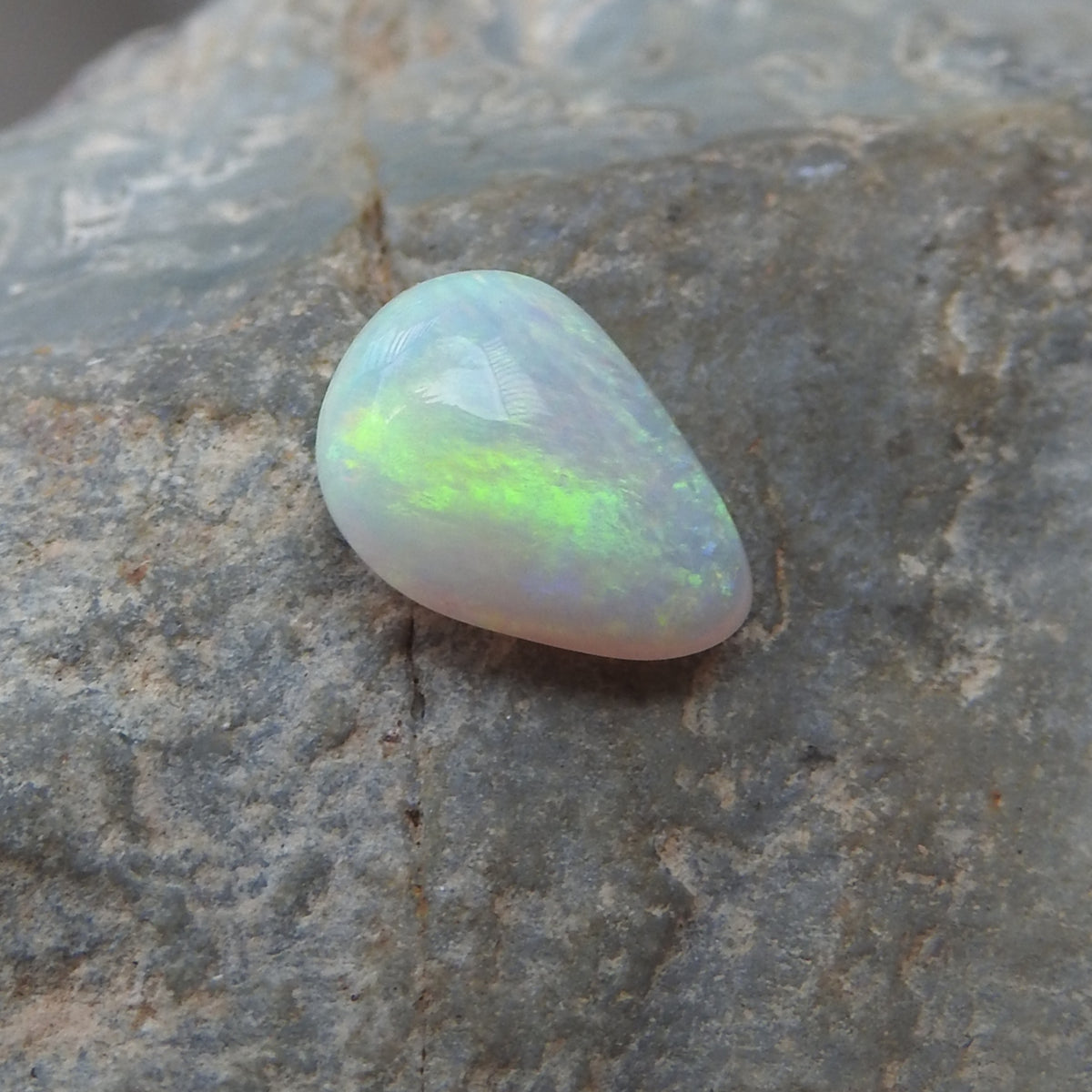 AUSTRALIAN SOLID WHITE OPAL – www.jossieopals.com